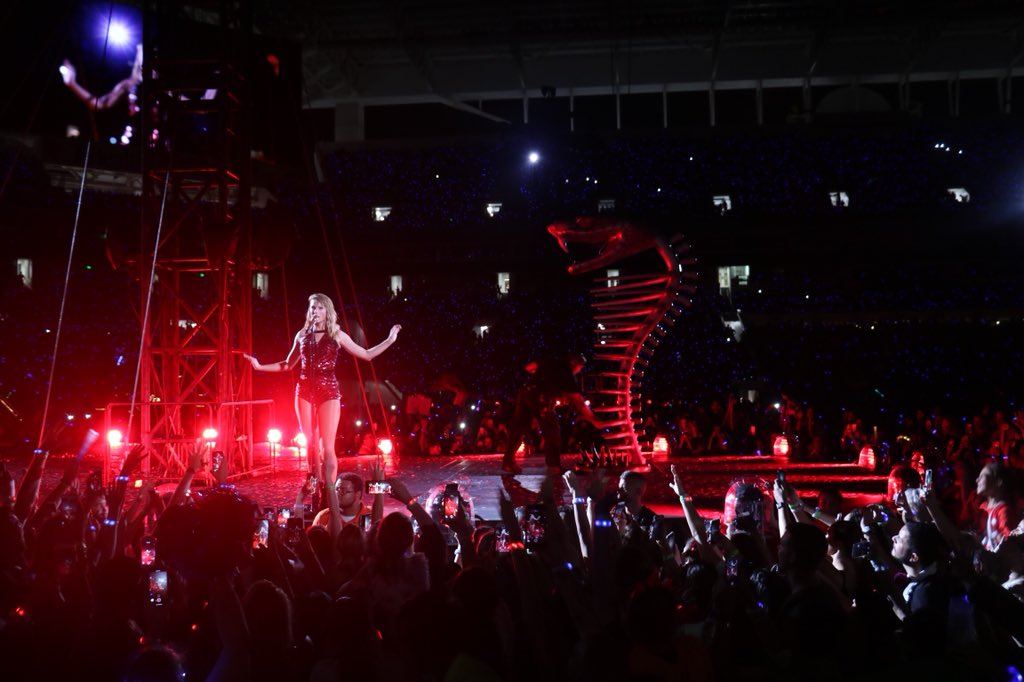 The rep tour Miami: I can’t breathe without you but I have to – The ...